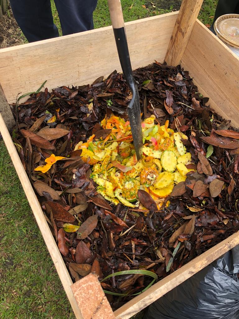 Centro de Gestión Ambiental :: Taller "La Paca Digestora Silva"